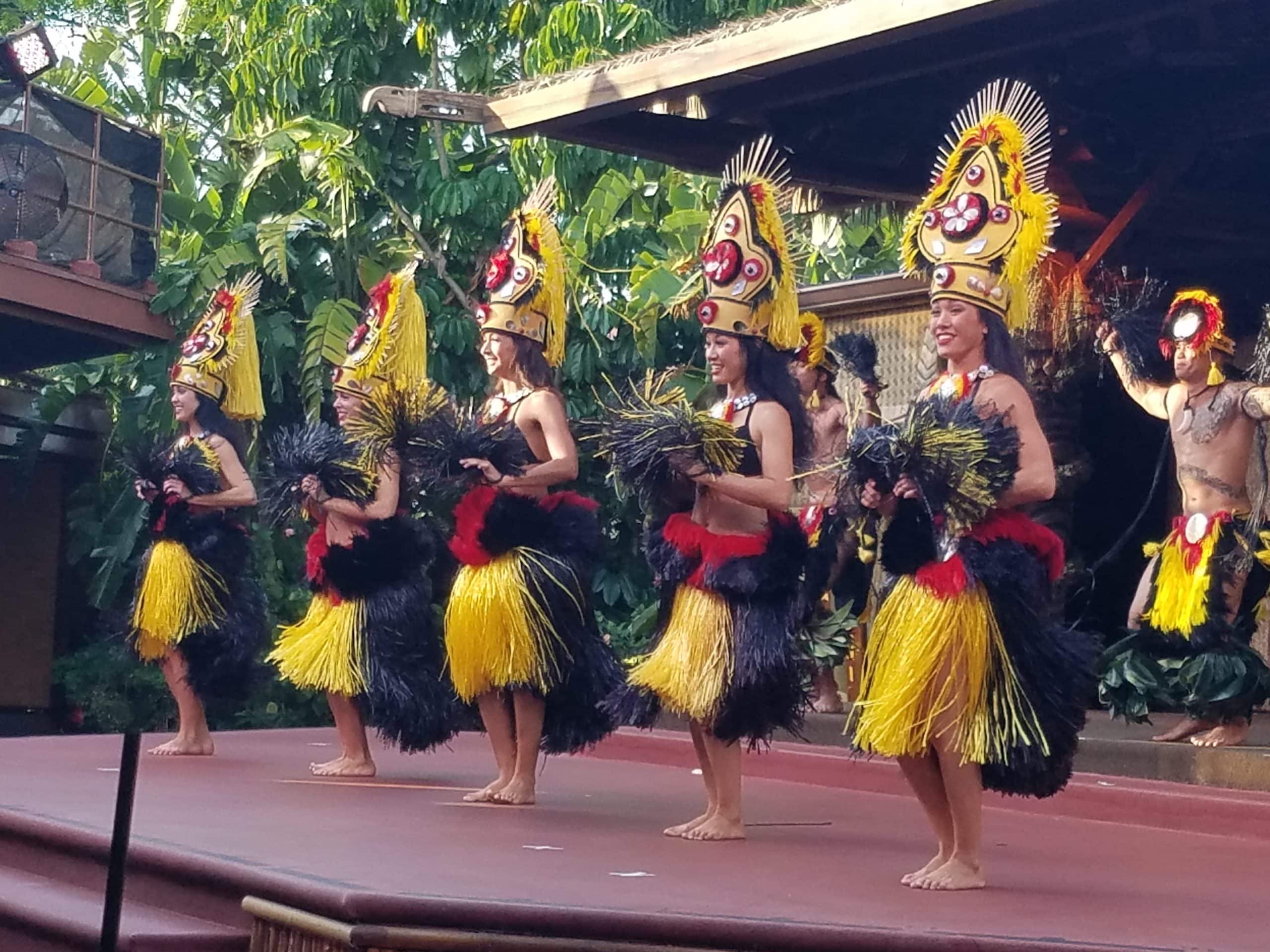 Disney's Spirit of Aloha Dinner Show | Disney World Complete Guide